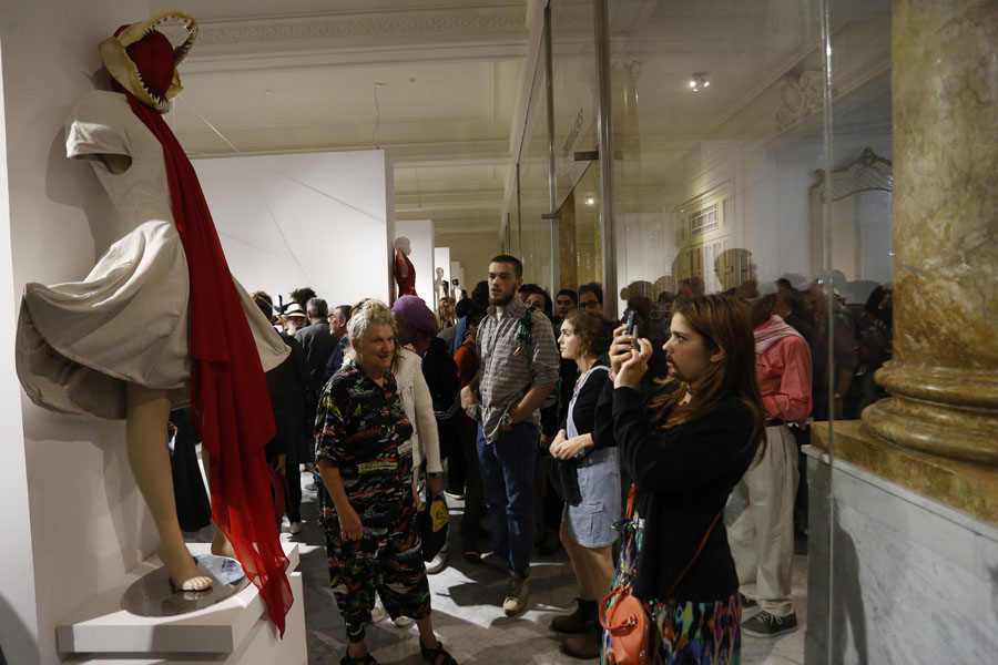 Arte y moda convergen en una misma obra - IPS Cuba